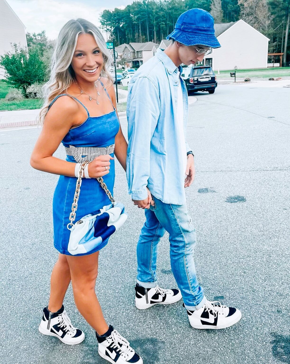 51 Easy DIY Couples Costumes for Halloween.